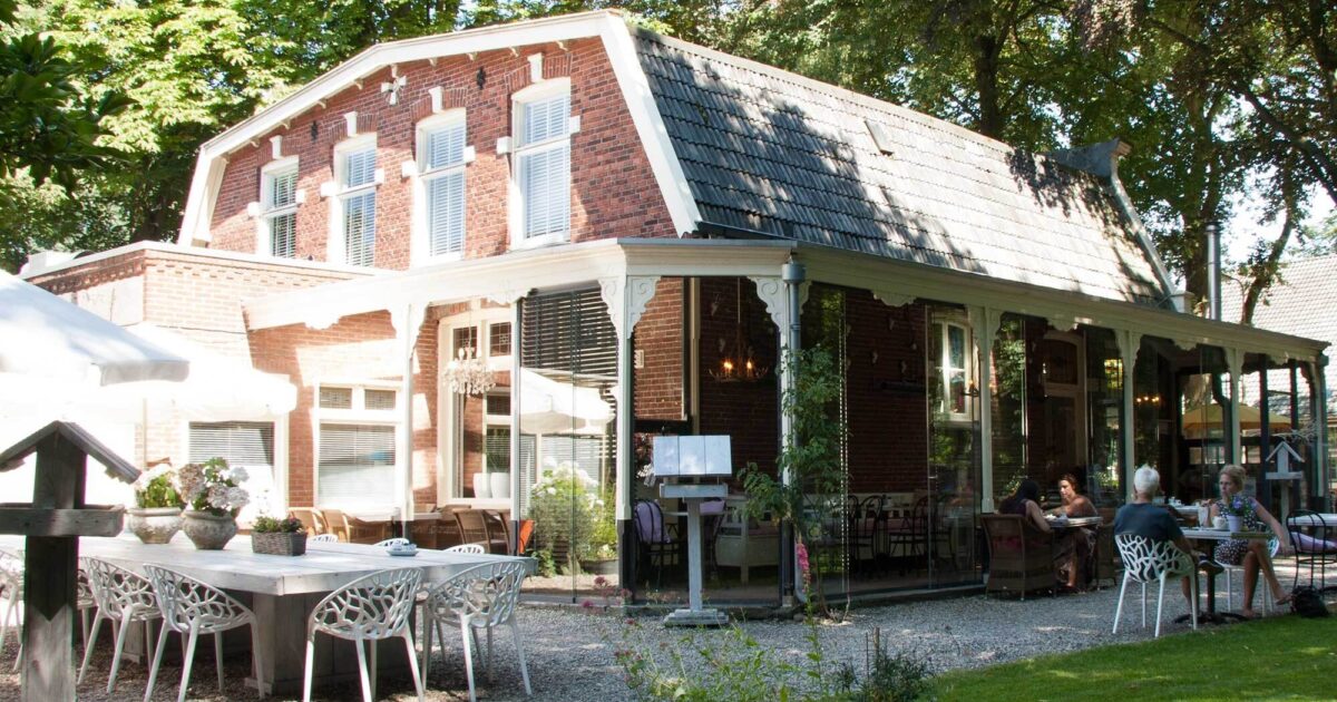 Theehuis Sprakel in het bos | Uit in Enschede